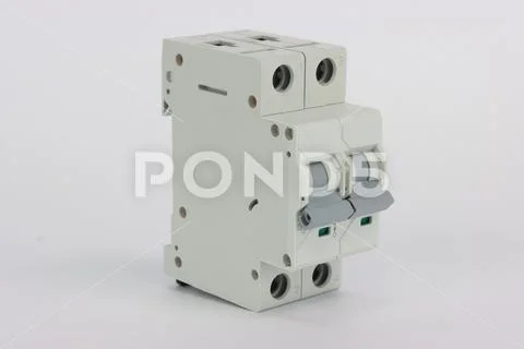 1-phase 2-pole automatic differential protection. ~ Premium Photo ...
