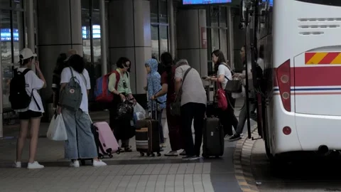 Get Up Newjeans Stock Videos – Royalty-Free HD & 4K Videos | Pond5