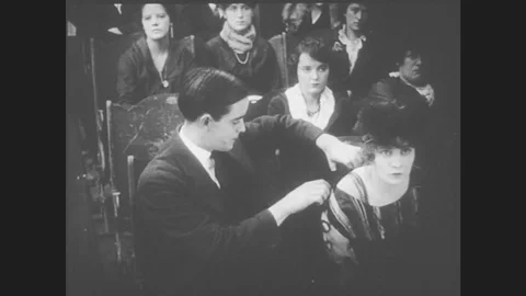 Wher To Watch Stock Videos – Royalty-Free HD & 4K Videos