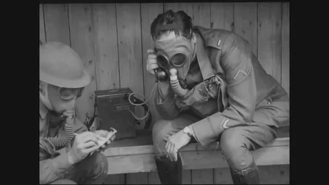 1918 – U.S. Soldier using a field tele... | Stock Video | Pond5
