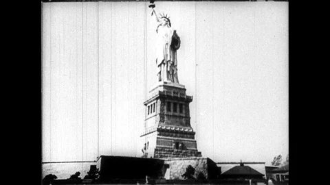 1940s: Statue of Liberty. Torch in the h... | Stock Video | Pond5