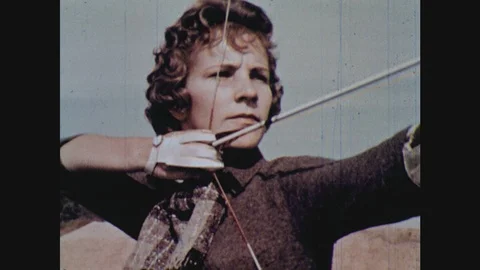 Target and Arrows Stock Videos – Royalty-Free HD & 4K Videos