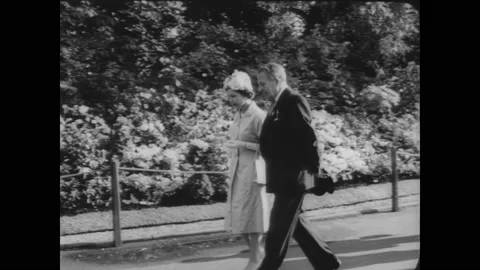 1961 - Queen Elizabeth II opens the Chel... | Stock Video | Pond5