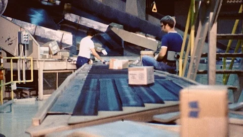 Shipping Packages Stock Videos – Royalty-Free HD & 4K Videos | Pond5