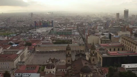 2022 - Excellent aerial view of the back... | Stock Video | Pond5