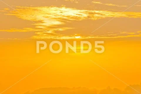 25 May 2007 Sunset Sky Scenic Orange Sunset Sky Background ~ Hi Res ...