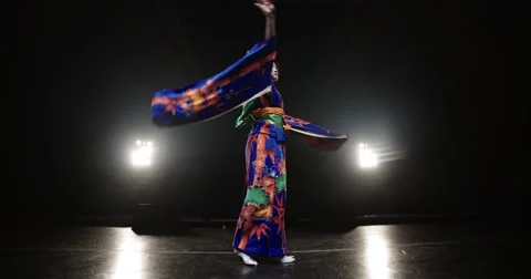 4K beautiful Japanese geisha dancing on ... | Stock Video | Pond5