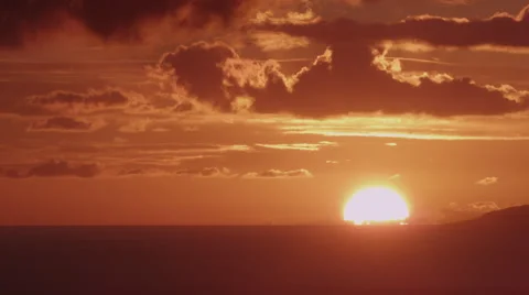 4K: Big Sun On The Horizon at Sunset Ove... | Stock Video | Pond5