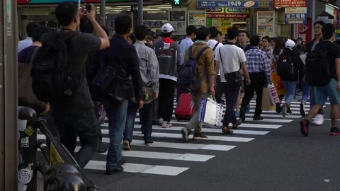 4K Crowd of asian pedestrian crossing th... | Stock Video | Pond5