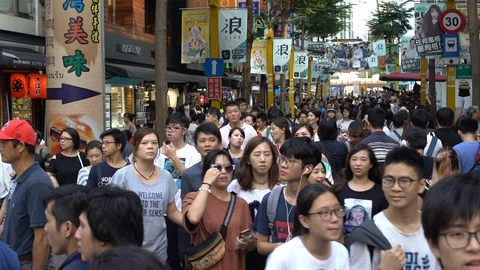 4K Crowd of pedestrians walking at sidew... | Stock Video | Pond5