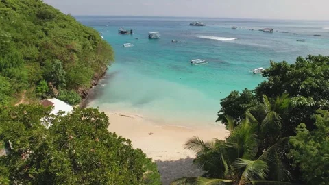 L Song Video Stock Videos – Royalty-Free HD & 4K Videos