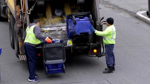 Empty Transh Stock Videos – Royalty-Free HD & 4K Videos