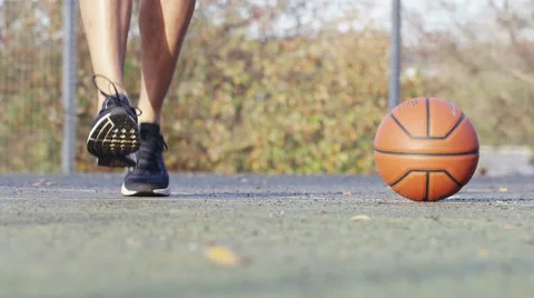 4K Male legs skipping with a jump rope i... | Stock Video | Pond5