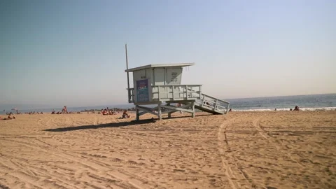 4k static video of a blue lifeguard hut ... | Stock Video | Pond5