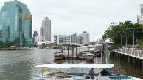 4K Time lapse, Boat traffic in the Chao ... | Stock Video | Pond5