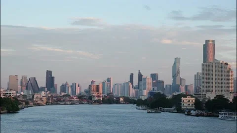 4K Time lapse, Boat traffic in the Chao ... | Stock Video | Pond5