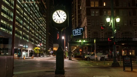 4k Time Lapse of Clock Changing Time at ... | Stock Video | Pond5