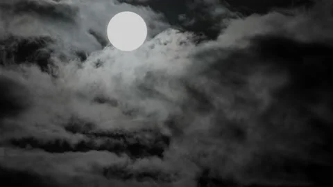 4K Time Lapse of Full Moon Rising Throug... | Stock Video | Pond5