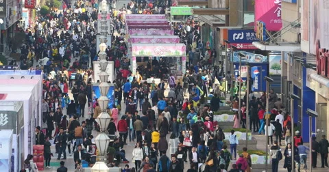 4k timelapse Huge Crowd Of People walkin... | Stock Video | Pond5