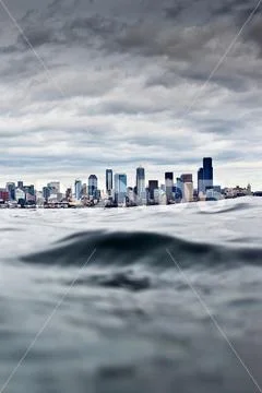 4K Ultra HD Image: Iconic Seattle's Space Needle Majesty from Water ...