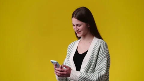 Watch Onme Videos Stock Videos – Royalty-Free HD & 4K Videos