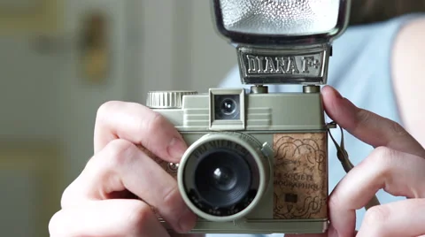 Vintage Camera Flash Stock Videos – Royalty-Free HD & 4K Videos