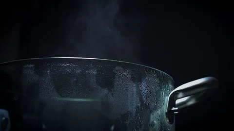 4k Water Boiling in Glass Pot | Stock Video | Pond5