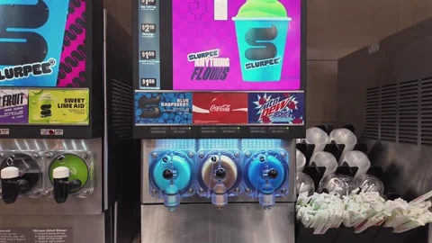 7-Eleven Slurpee Machine in Action | Stock Video | Pond5