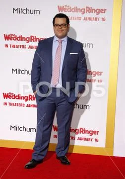 Actor Josh Gad ~ High Resolution & Quality #257154813