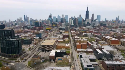 Aerial drone shot of Chicago downtown me... | Stock Video | Pond5