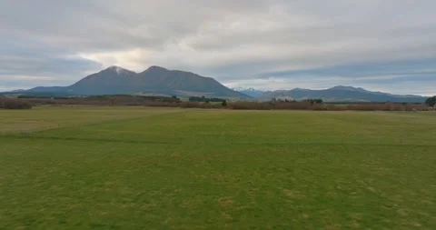 Southland C Stock Videos – Royalty-Free HD & 4K Videos