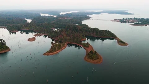 Fly Loop Stock Videos – Royalty-Free HD & 4K Videos | Page 6