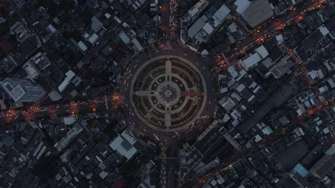 Fly High Scene Stock Videos – Royalty-Free HD & 4K Videos | Pond5