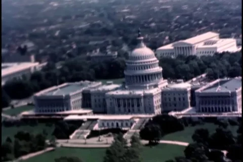 Aerial scene of the U.S. Capitol buildin... | Stock Video | Pond5