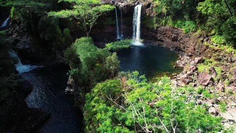 Peeing At Beach Stock Videos – Royalty-Free HD & 4K Videos