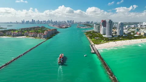 Main Channel Stock Videos – Royalty-Free HD & 4K Videos | Pond5