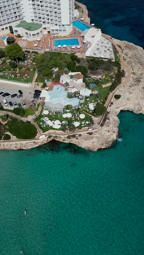 Club Paradise Restaurant Stock Videos – Royalty-Free HD & 4K Videos | Pond5