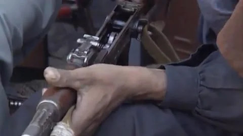 L Continue Stock Videos – Royalty-Free HD & 4K Videos