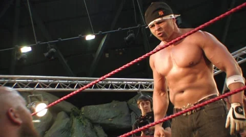 Aggressive pro wrestler, shouting & scre... | Stock Video | Pond5