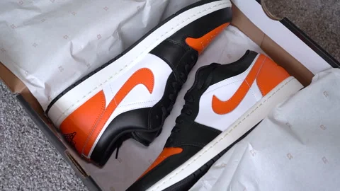 Shattered_Boxes Stock Videos – Royalty-Free HD & 4K Videos