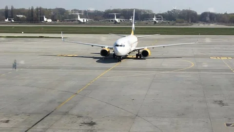 Stopps Landing Stock Videos – Royalty-Free HD & 4K Videos | Pond5