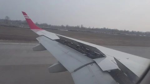 Stopps Landing Stock Videos – Royalty-Free HD & 4K Videos | Pond5