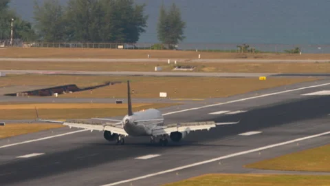 Open Up Flaps Stock Videos – Royalty-Free HD & 4K Videos