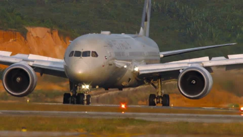 Airplane of ETIHAD arriving, front view | Stock Video | Pond5