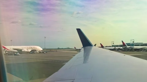 Emirates Airplane Stock Videos – Royalty-Free HD & 4K Videos