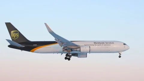 Boeing 767 In Flight Stock Video Footage | Royalty Free Boeing 767 In ...