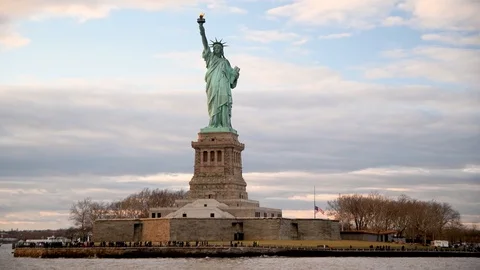 Ship Freecom Stock Videos – Royalty-Free HD & 4K Videos | Pond5