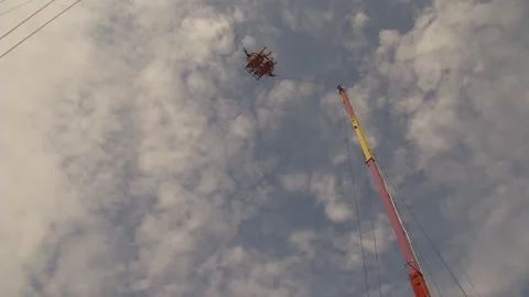 Slingshot Ride B Stock Videos – Royalty-Free HD & 4K Videos