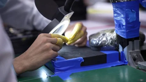 Android smartphone Production assembly l... | Stock Video | Pond5