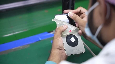 Android smartphone Production assembly l... | Stock Video | Pond5